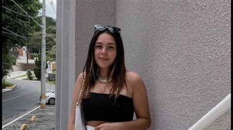 Os Famosos Ao Redor De Aysha Benelli Purepeople