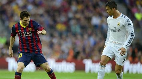 Biografi Lionel Messi Dalam Bahasa Inggris Tulisan