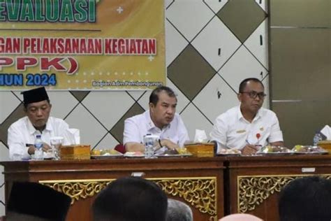 Pimpin Rapat Evaluasi LPPK 2024 Pj Bupati Merangin Minta OPD Percepat
