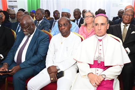 La Première Dame Madame Dominique Ouattara a parrainé la 12ème édition