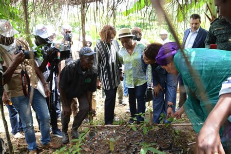 Visite terrain dans la région de la Nawa Abidjan net Photos