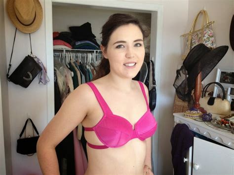 Bra A Week Week 2 Emerald Erin