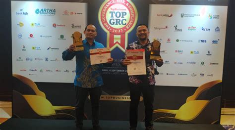 Berdedikasi Pada GRC PT PLN Batam Raih Dua Penghargaan TOP GRC Awards