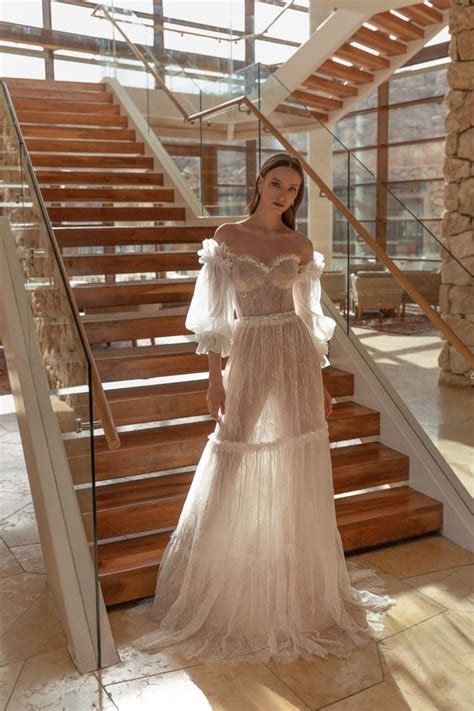 76 Naked Wedding Dresses For Daring Brides Weddingomania