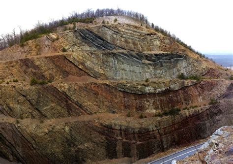 10 Incredible Geological Folds You Need To See