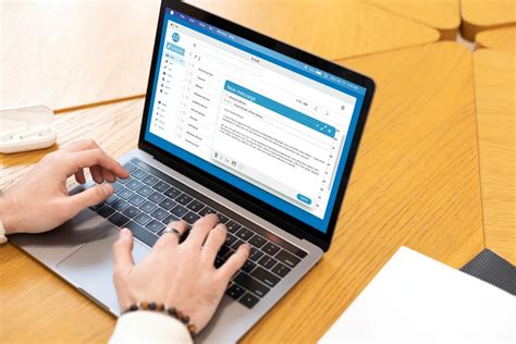Cara Melamar Kerja Lewat Email Yang Benar Lengkap 3 Contohnya Optimaise