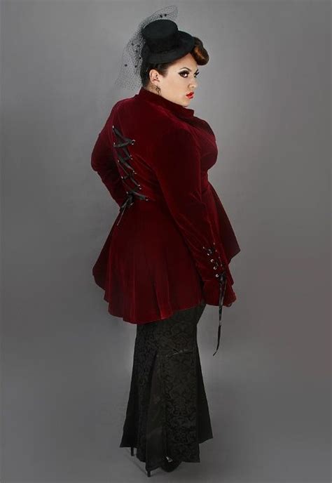 The Advantage To Wear Plus Size Gothic Clothing For Plus Size People Gothic Outfits Fashion