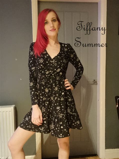 Tiffany Summer Squirts On Twitter Just Sold A Collection Of Pictures