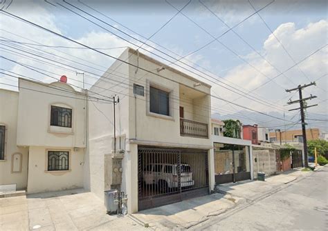 Venta Casa En Privadas Del Poniente Santa Catarina VIO818 Icasas Mx