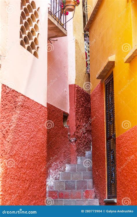Callejón del beso foto de archivo Imagen de calle escaleras 280773904
