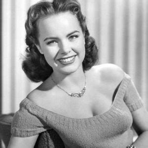A Pin Curl Formula For Vintage Waves Tutorial Bobby Pin Blog