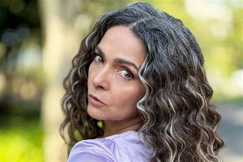 Claudia Ohana fala de mascote ppk da Claudia e Vai na Fé 30 06 2023