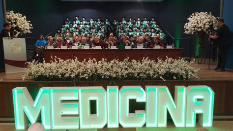 52 Alunos USP Forma Primeira Turma De Medicina Em Bauru Marco