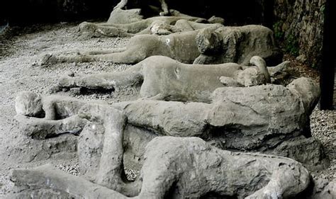 Volcan Que Destruyo Pompeya Morena