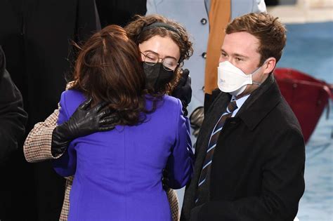 Kamala Harris And Doug Emhoff S Relationship Timeline