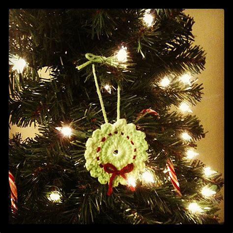 Ravelry Christmas Wreath Ornament Pattern By Jessica Spencer