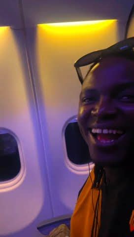 Adji One Centhiago Au Mode Avion Youtube