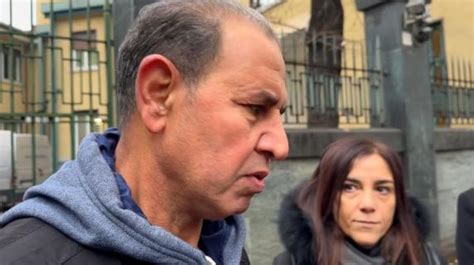 Strage Di Nuoro Il Figlio Superstite Sono Tutti Morti Mi Sono