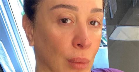Claudia Raia explica como engravidou aos 55 anos e dá detalhes de