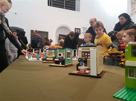 Foto Video Colec Ii De Lego De Aproape Milioane De Dolari Au Fost