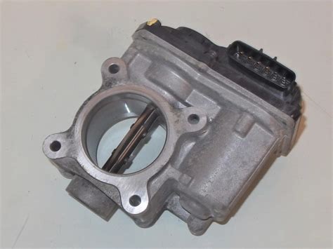 Przepustnica Rz G I Dtec Km Honda Cr V Iv Hr V