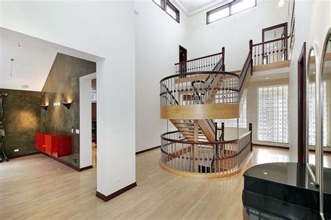 40 Fantastic Foyer Entryways With Staircases In Luxury Homes IMAGES