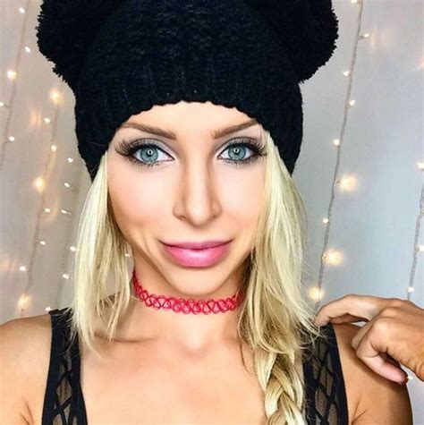 Pictures Of Alix Lynx