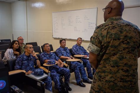 DVIDS Images JMSDF Visits MCAS Futenma Image 4 Of 12