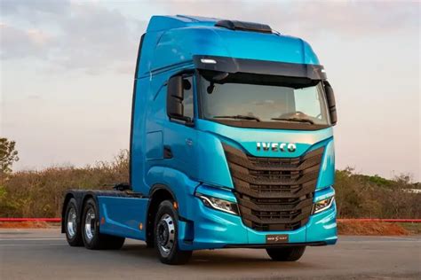 Iveco S Way estreia no Brasil a missão de substituir o Hi Way