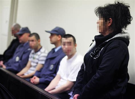 Sąd Pobili prześladowcę i wywieźli go do lasu gdzie zamarzł Głos