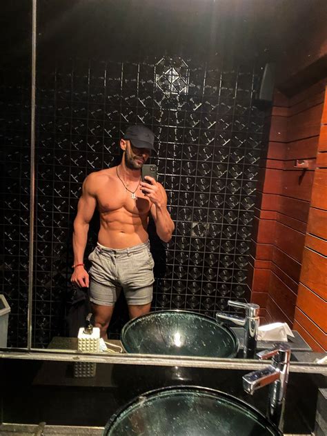 Fit Famous Males On Twitter TheCircles JVTINOXO Https T Co