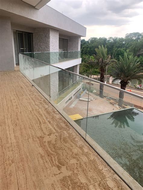 Guarda Corpo De Vidro Ou Escada De Vidro Dur Bil Vidros Vidra Aria