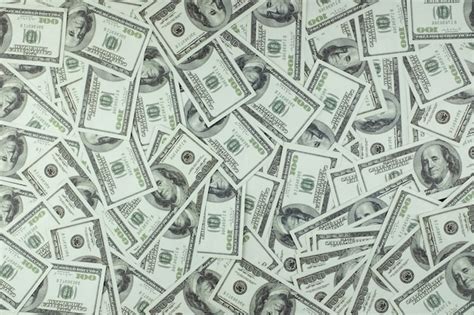 Grupo de pila de dinero de billetes de 100 dólares estadounidenses gran