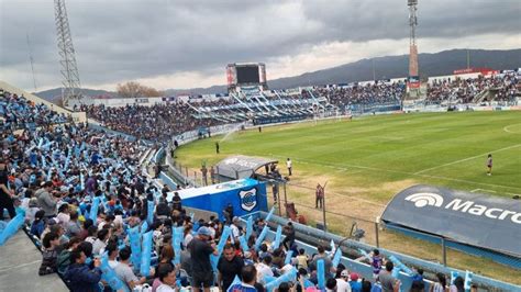 Gimnasia de Jujuy dónde juega ante Racing de Córdoba