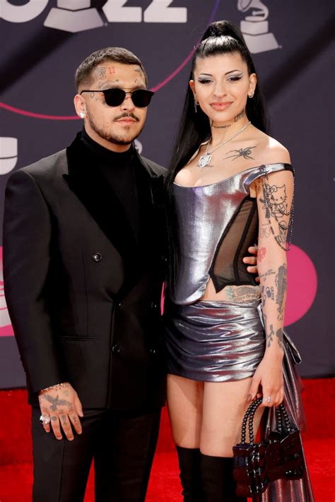 Nodal Le Dedica El Grammy A Cazzu A Mi Amor