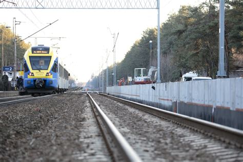 Trwa przebudowa linii z Częstochowy do Zawiercia Rynek Kolejowy