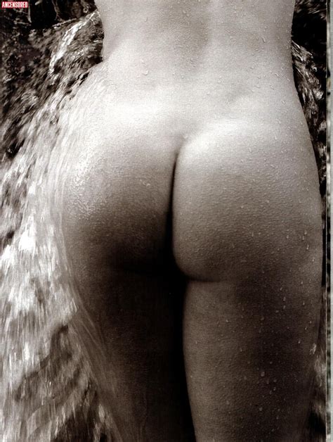 Naked Let Cia Birkheuer In Playboy Magazine Brasil