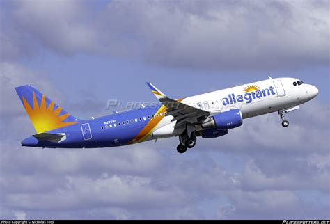 N276NV Allegiant Air Airbus A320 214 WL Photo By Nicholas Toto ID