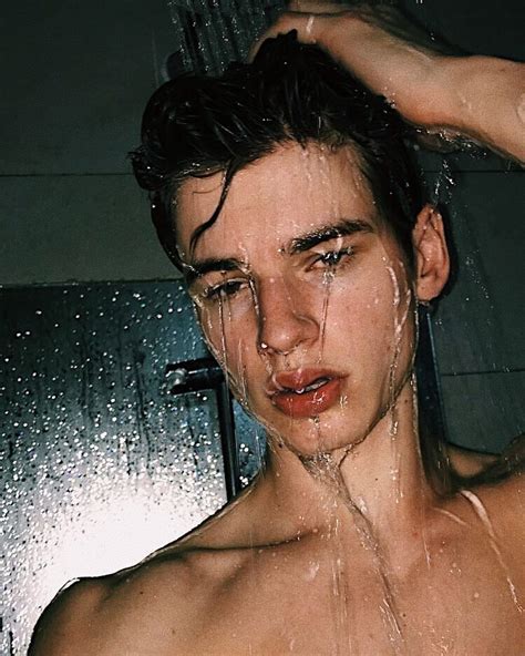 Shower Selfie Gone Wrong