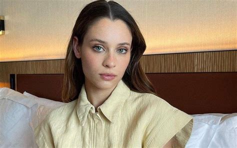 Daniela Melchior faz mudança radical de visual Linda Impala