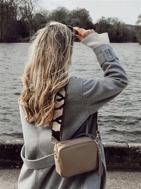 Kiara Advani Hot Camera Bags Sling Bags Girly Bags Lwd Instagram Photo Editing Mima Asian