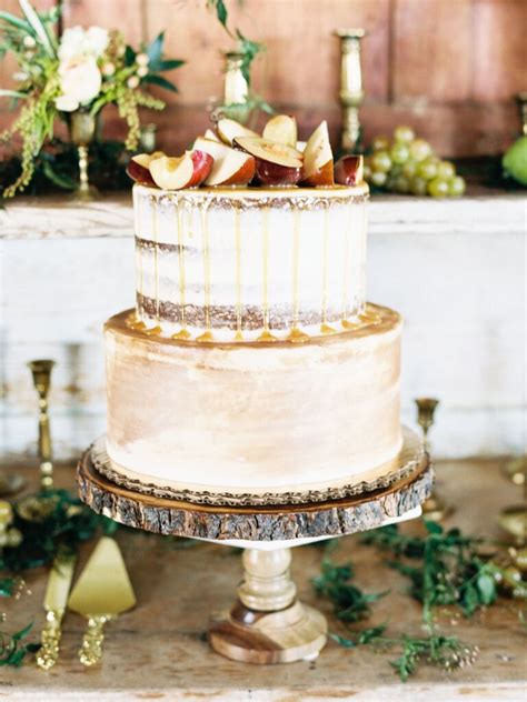 26 Semi Naked Wedding Cakes That Are Light On Frosting