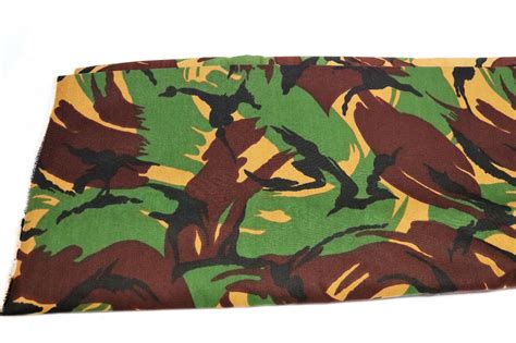 Camouflage Stoff Meterware Tarndruck Tarnmuster Flecktarn Militär
