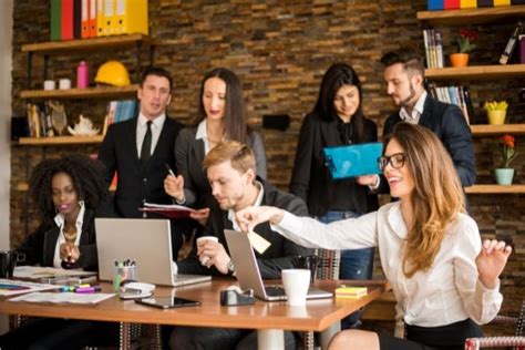 O que faz uma Agência de Marketing Digital Serviços Equipe Vantagens