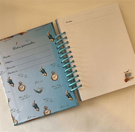 Cuaderno Alicia Calixta Papelería