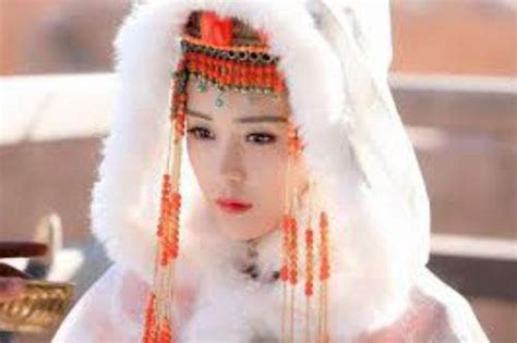 Nữ nhân tham vọng nhất Tây Hạ Có chồng nhưng vẫn lén lút tư tình với
