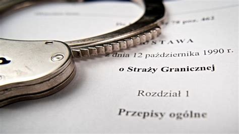 Wysoka grzywna i wyrok w zawieszeniu za fałszywe ukraińskie prawa jazdy