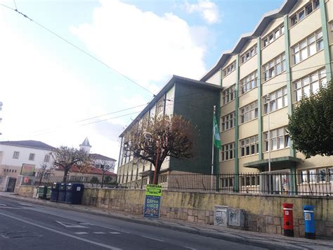 Avalia Es Sobre Col Gio De S O Teot Nio Escola Em Coimbra Coimbra