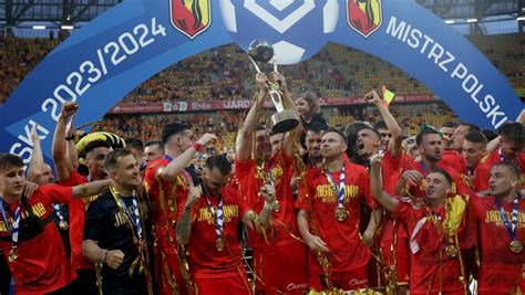 Gala Ekstraklasy 2024 w TVP Sport Kiedy oglądać Kto jest nominowany