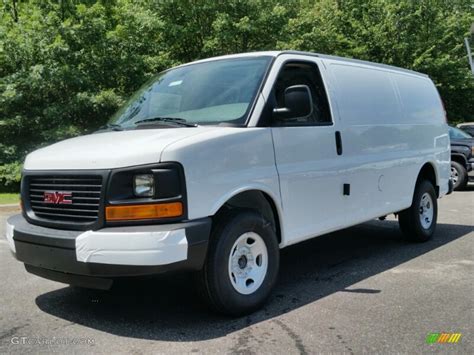 Summit White Gmc Savana Van Cargo Photo
